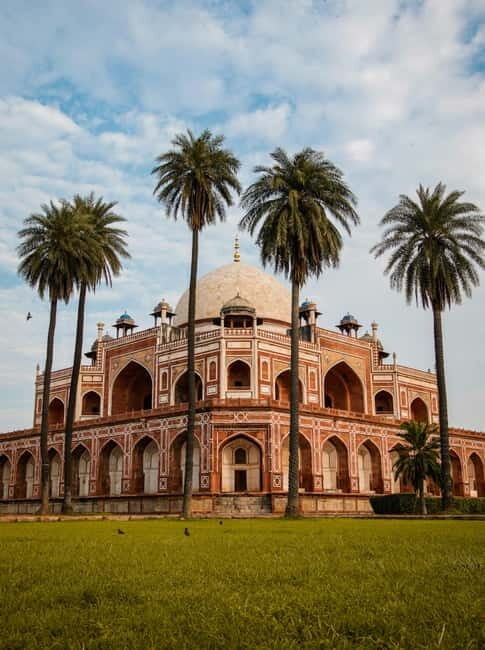 Delhi: Old and New Delhi Private Guided Tour - Key Points