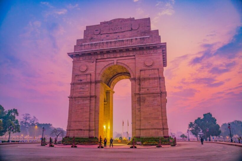 Delhi: Old and New Delhi Private Guided Tour - Practical Details and Experience