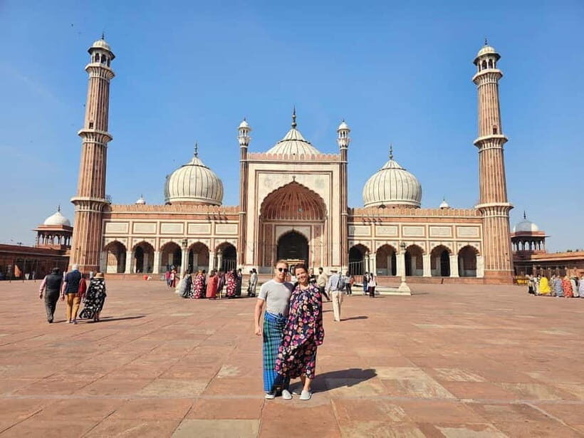 Delhi: Old Delhi and Chandni Chowk Tuk-Tuk Tour - Exploring Old Delhi with a Local Twist