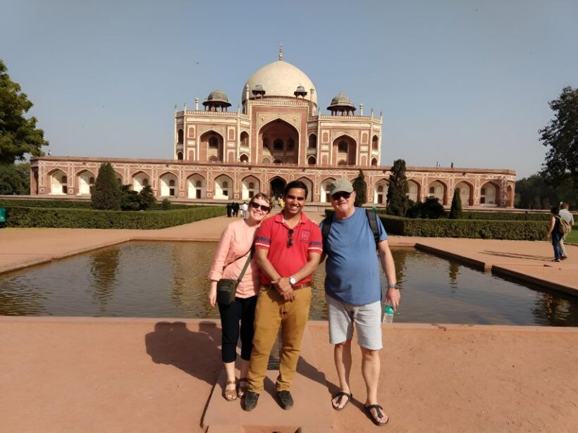 Delhi: Old Delhi and New Delhi Private Tour - An Overview of the Tour Experience