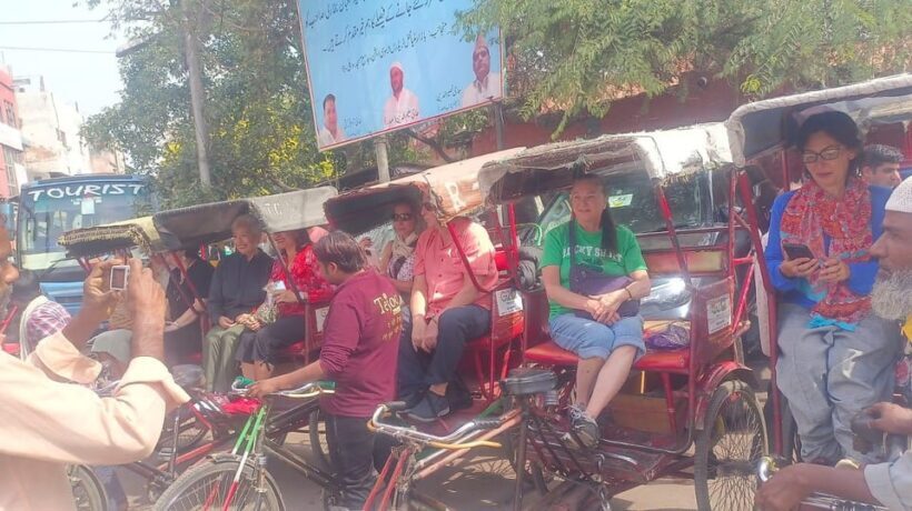 Delhi: Old Delhi City Tour with Tuk-Tuk Ride & Street Food - Authenticity and Cultural Connection