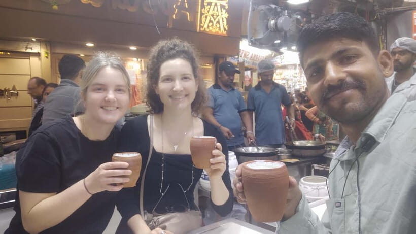 Delhi: Old Delhi Food Tour with Spice Market, temple, mosque - A Deep Dive into the Old Delhi Experience