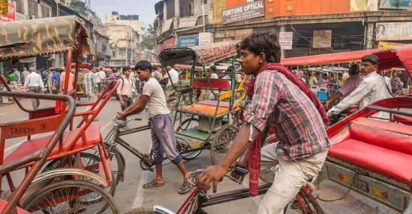 Delhi: Old Delhi Highlighs Tuk Tuk Tour With Guide - Key Points