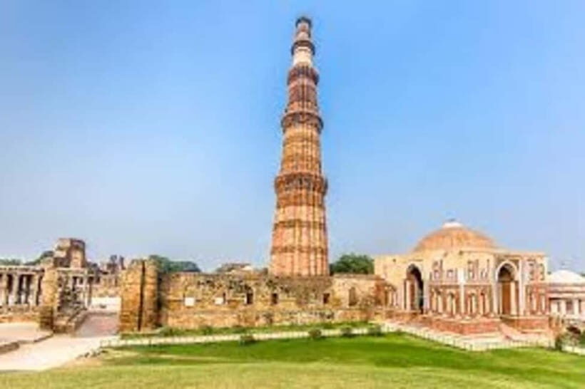 Delhi: Old Delhi Tuk-Tuk Tour with Snacks and Drinks - Who Will Love This Tour?