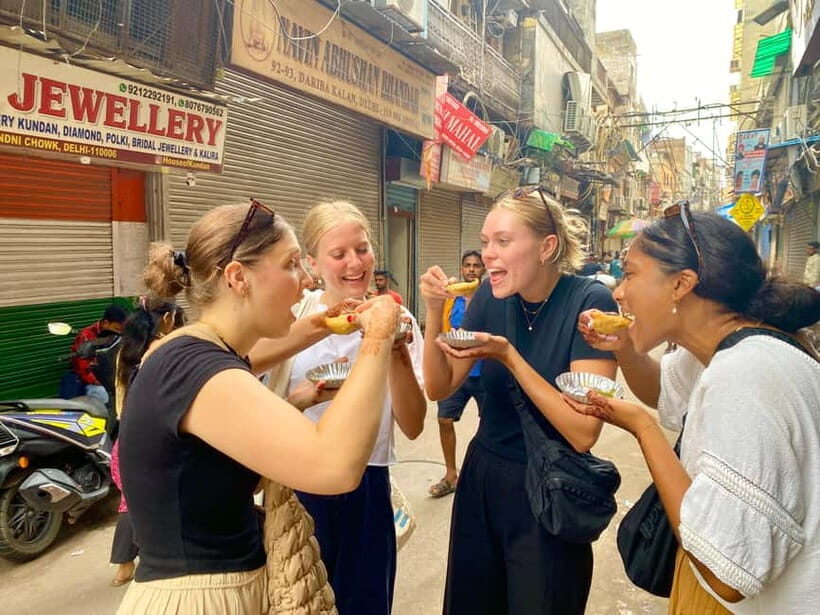 Delhi: Old Delhi's Street Food, Temples & Spice Market Tour - Key Points
