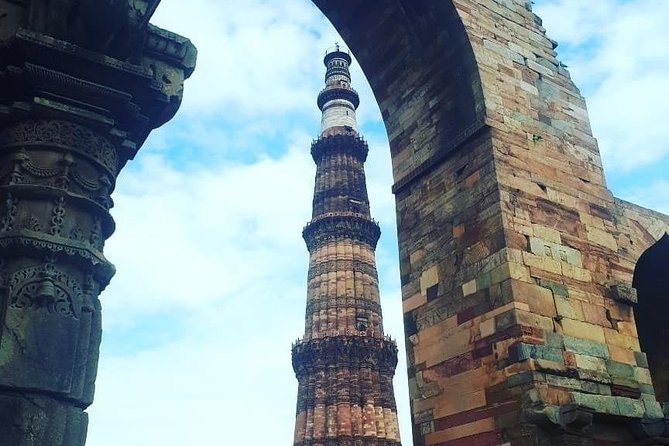 Delhi: Old & New Delhi full Day Private tour with Guided Tour - Why This Tour Offers Value and Authenticity