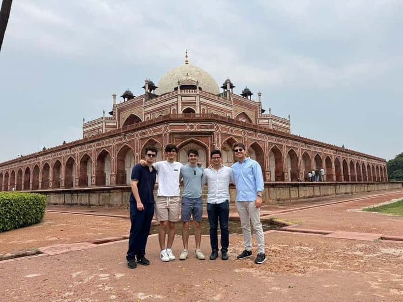 Delhi: Private Full-Day Tour of Old & New Delhi - An Overview of the Full-Day Experience