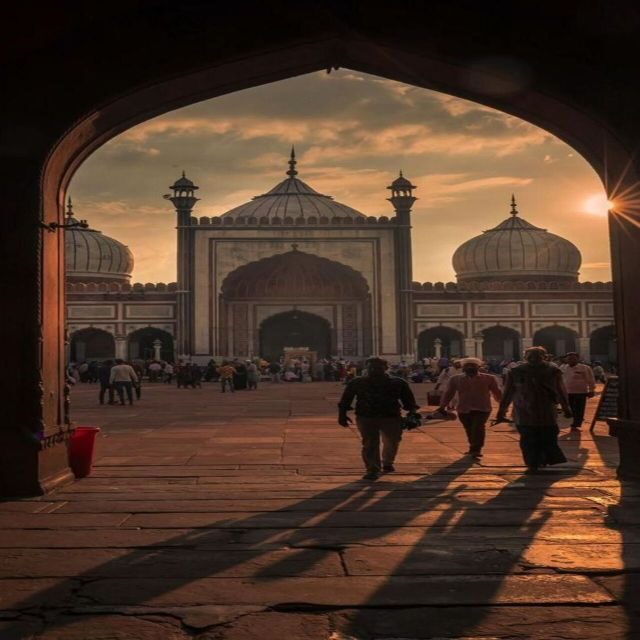 Delhi: Private Guided Old and New Delhi City Tour - The Itinerary and What You Can Expect