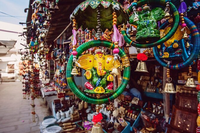 Delhi: Private Guided Shopping Tour with Transfers - The Sum Up