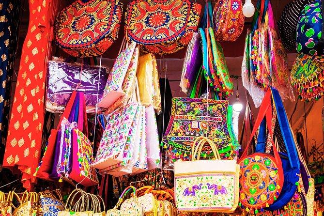 Delhi: Private Guided Shopping Tour with Transfers - FAQs
