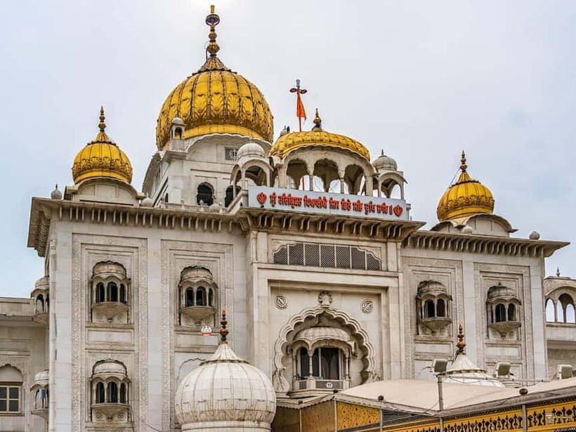 Delhi: Private Half-Day City Tour by Car with Water - Political Heart: Parliament House