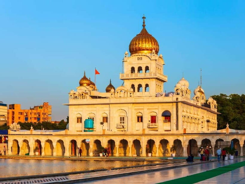 Delhi: Private Half-Day City Tour by Car with Water - The Grand Finale: Qutub Minar