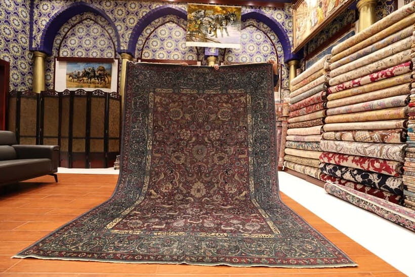 Delhi: Private Half-Day Guided Shopping Tour with Pickup - Authenticity and Cultural Connection