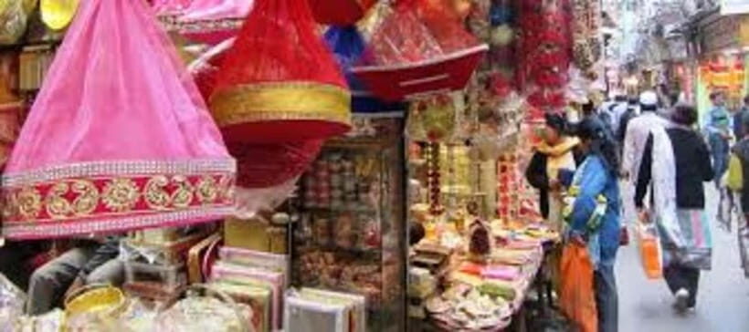 Delhi: Private Half-Day Guided Shopping Tour with Transfer - Our Honest Take on the Price and Value