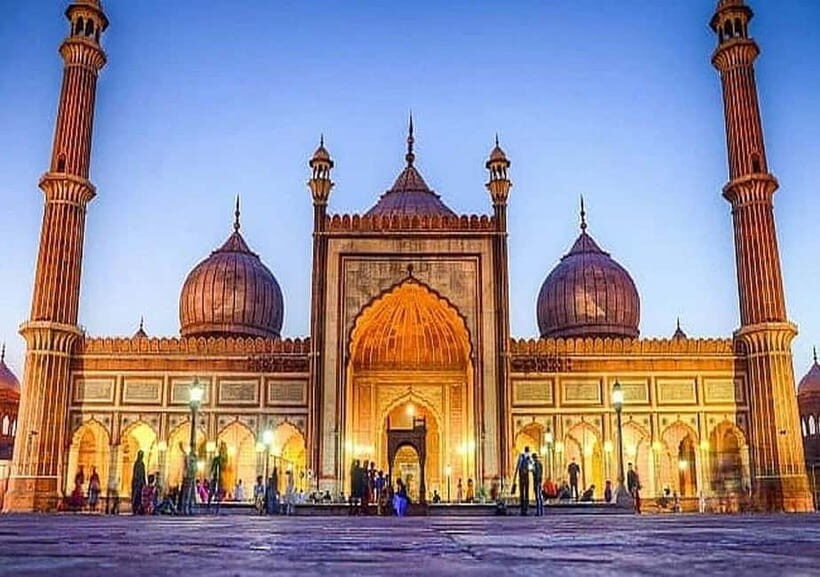 Delhi: Private Old and New Delhi Tour with Pickup - Analyzing the Experience: What You Can Expect
