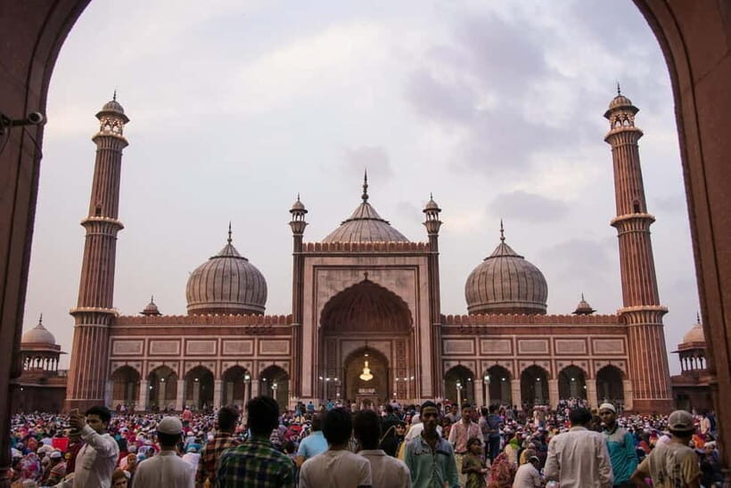 Delhi: Private Old and New Delhi Tour with Pickup - Who Should Consider This Tour?