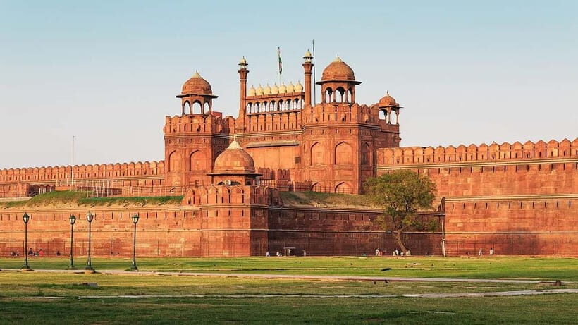 Delhi: Private Old & New Delhi Tour (48 Hours) - Who Should Consider This Tour?