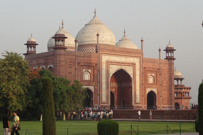 Delhi - Same day excursion to Agra - Authentic Experiences and Limitations