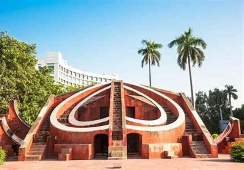 Delhi: Sameday Jaipur city Tour by car - Jantar Mantar: A UNESCO World Heritage Site