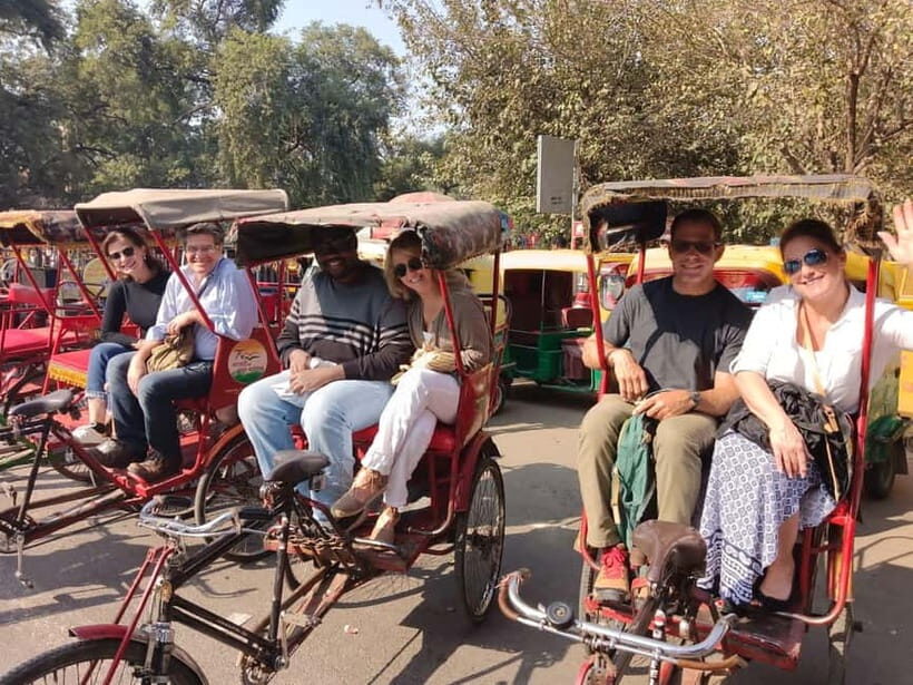 Delhi Shopping Tour with Guide - FAQ