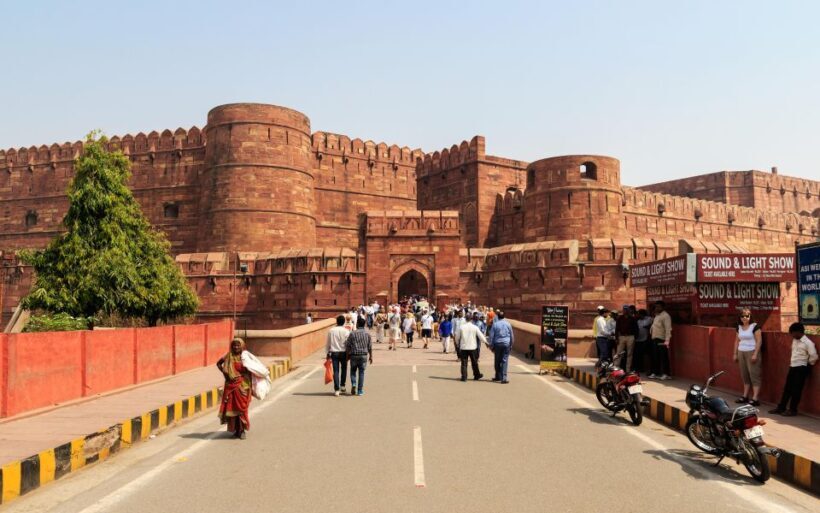 Delhi: Sunrise Taj Mahal and Agra Tour by Car -All Inclusive - Key Points