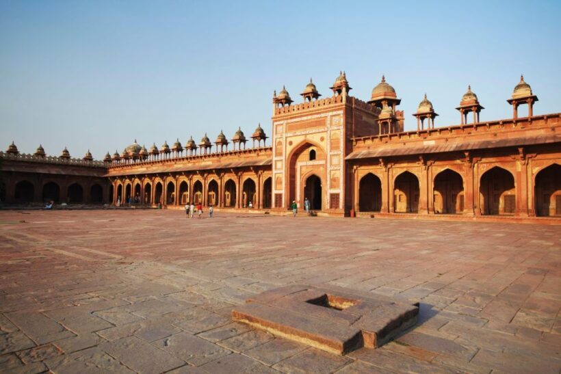 Delhi: Sunrise Taj Mahal and Agra Tour by Car -All Inclusive - Value and Practicalities