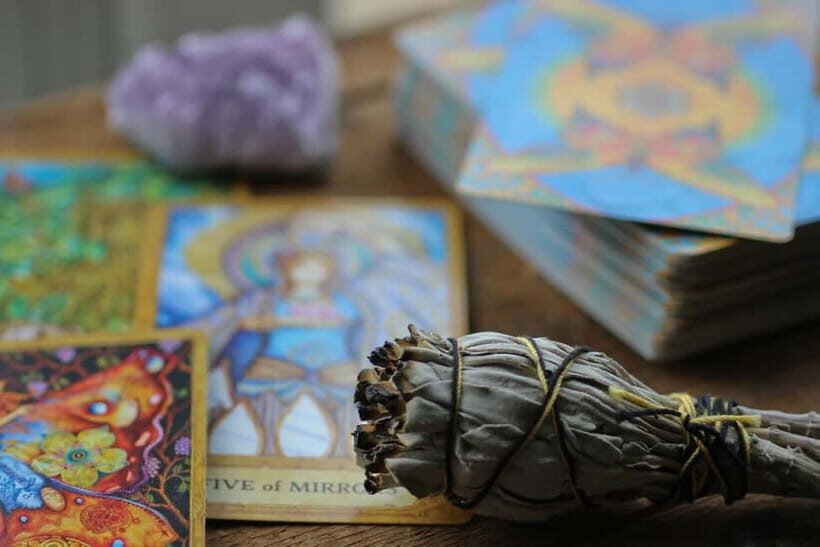 Delhi: Tarot Card Reading Experience - Who Will Enjoy This Experience?