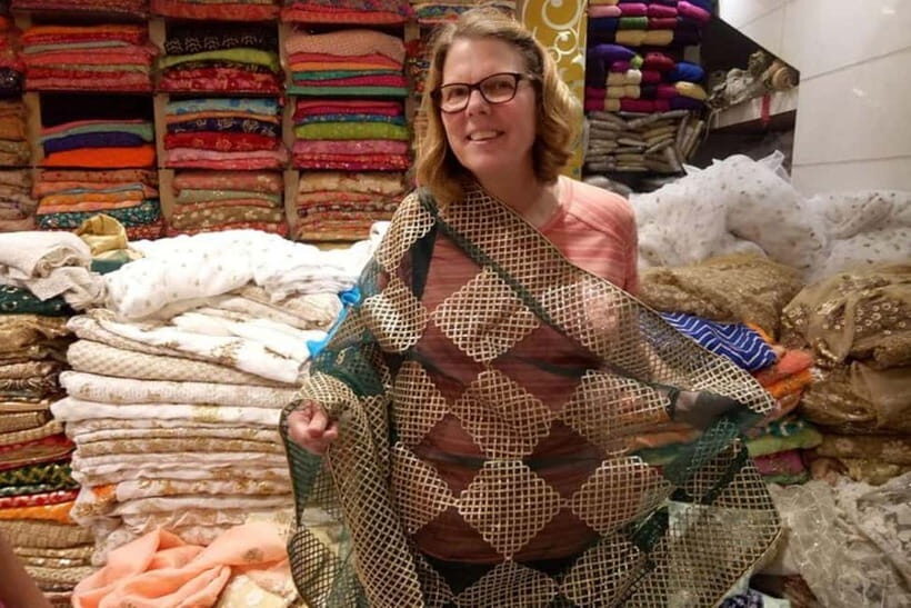 Delhi: Textile Trail Tour with Artisan Interaction - Authentic Experiences and Personal Stories
