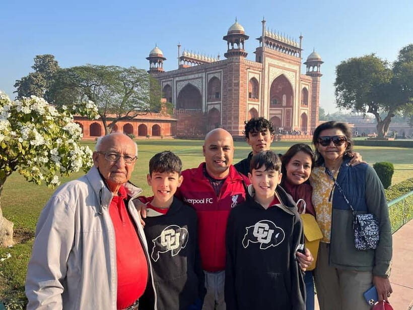 Delhi to Agra and Taj Mahal Sunrise Private Day Trip by Car - Witnessing the Taj Mahal at Sunrise