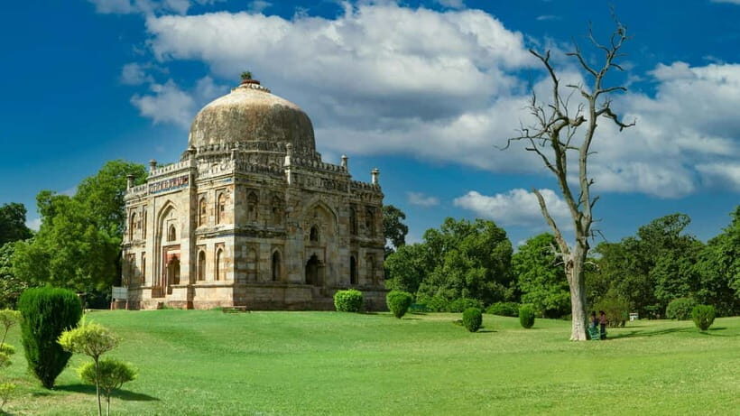 Delhi Uncovered: Half-Day Tour with Tickets & Transport - Key Points