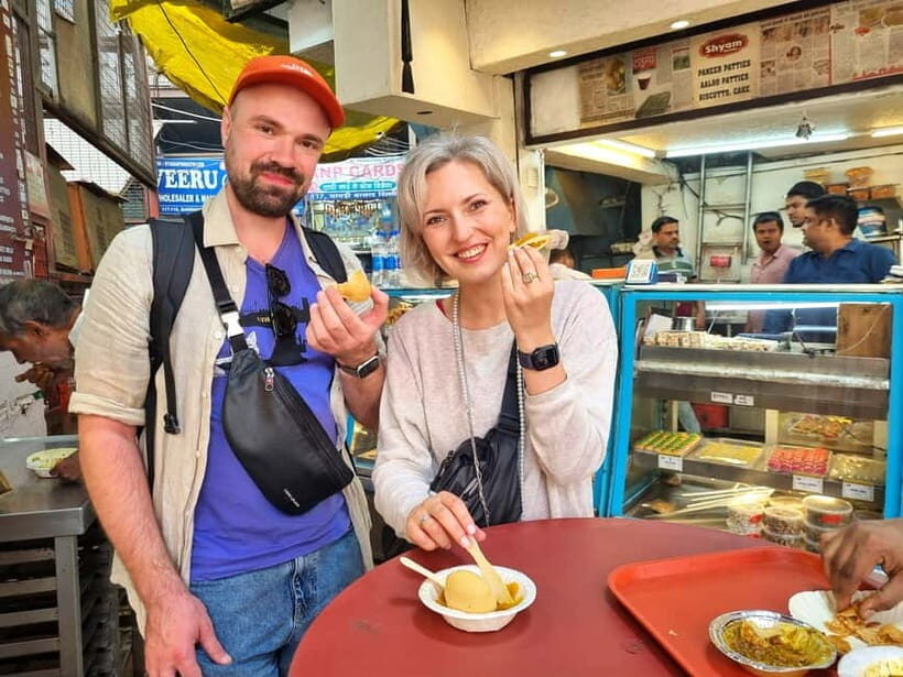 Delhi: Vegetarian Street Food Walking Tour - Key Points