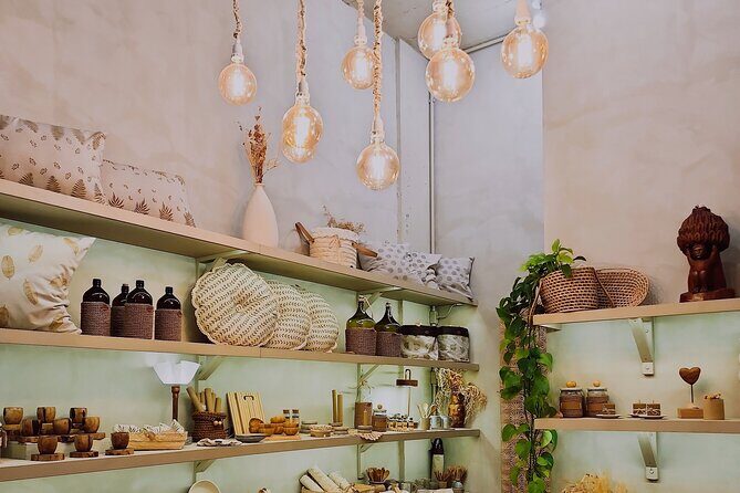 Delhi's Hidden Treasures Your Exclusive Private Shopping Tour - Who Should Consider This Tour?