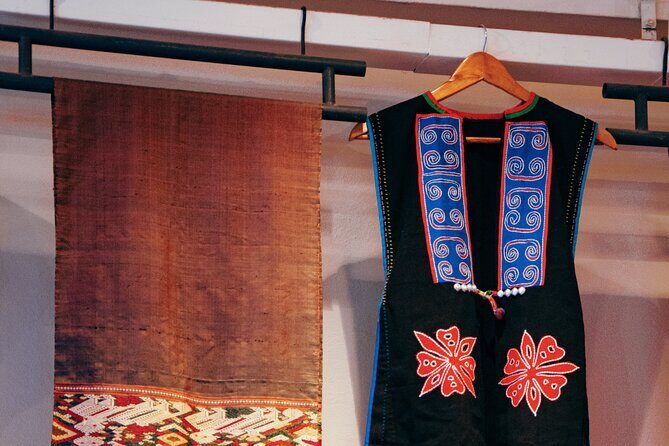 Delhi's Hidden Treasures Your Exclusive Private Shopping Tour - The Sum Up