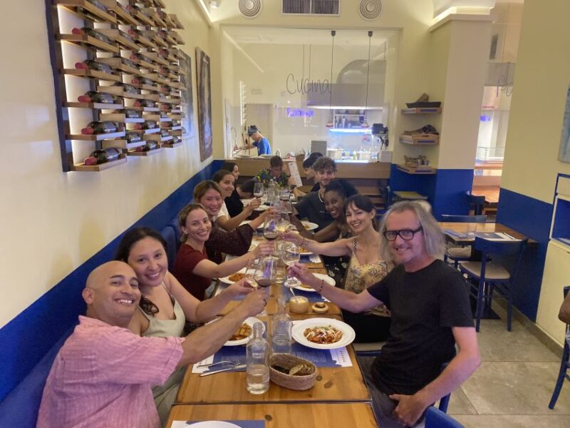 Delicious Roman dinner & Juicy Roman history - Itinerary Breakdown