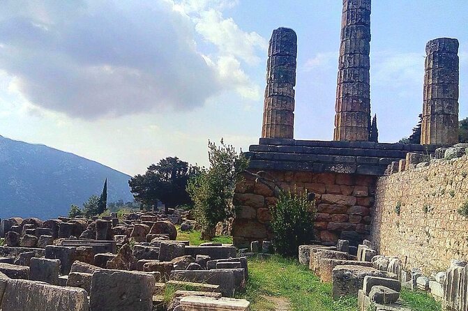 Delphi Arachova & Monast. Hosios Loukas from Athens Private Tour - The Journey to Delphi