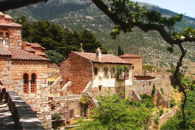 Delphi full day tour from Athens - FAQ