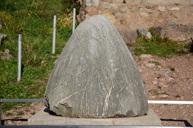 Delphi Full Day Tour luxury private tour - FAQ