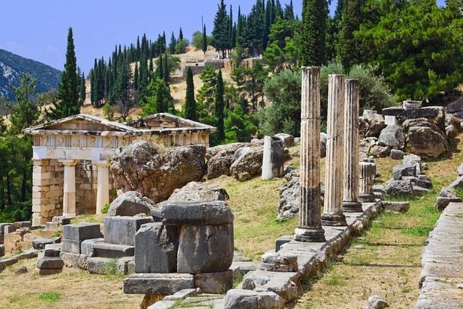 Delphi Full Tour , Hosios Loukas Monastery and Arachova Village Private Tour - Final Thoughts