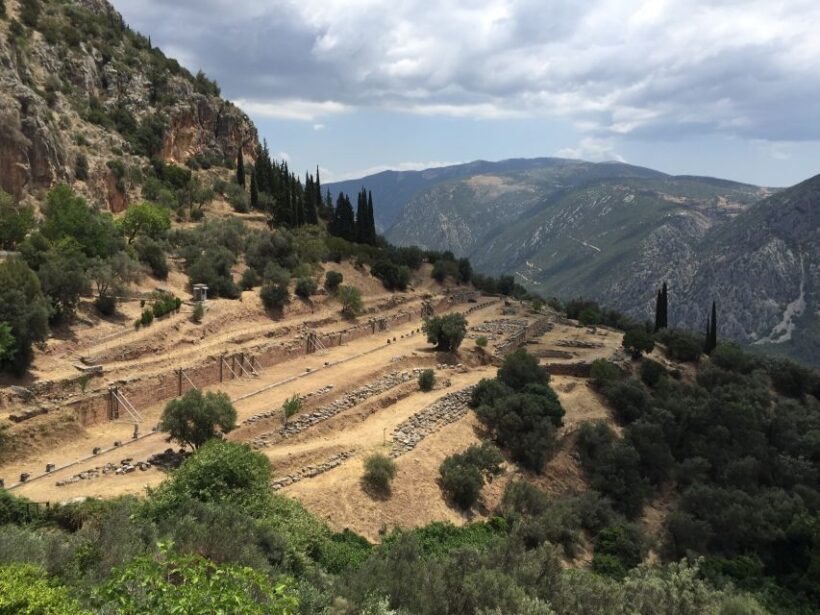 Delphi: Private Day Tour from Athens with Luxurious Vehicle - The Journey to Delphi: What You Can Expect