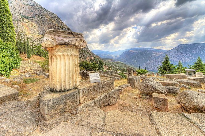 Delphi Private Tour from Athens: A Trip at the Navel of the Earth - Analyzing the Value
