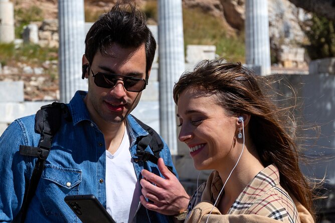 Delphi: Self-guided Audiovisual Tour with 3D Representations - Who Should Consider This Tour?