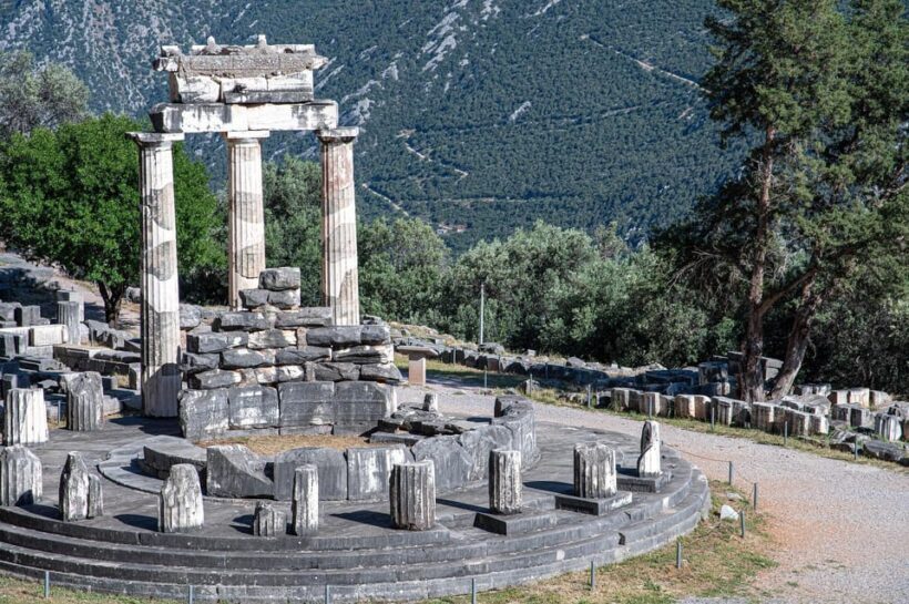 Delphi Skip-The-Line Private Tour - Expert Guide & Admission - Exploring Delphi: What You Can Expect