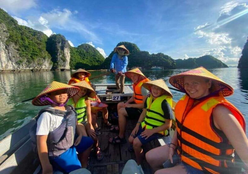 Deluxe Cruise 2-Day Discover Halong - Lan Ha Bay from Hanoi - Day Two: From Dawn to Departure