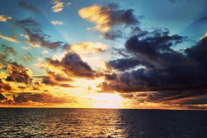 Deluxe Na Pali Sunset Snorkel Tour on the Lucky Lady - Authentic Traveler Insights and Testimonials