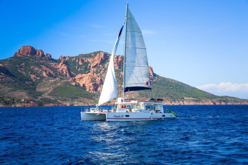 Denia: Cova Tallada Catamaran Tour and Swimming Stop - Who Should Consider This Tour?