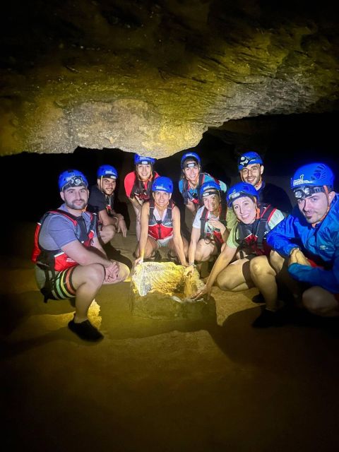 Dénia: Cova Tallada kayak trip - Snorkeling and Free Time