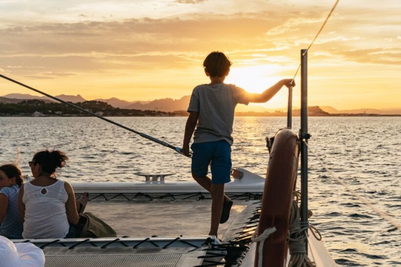 Dénia: Daytime or Sunset Catamaran Cruise - FAQ