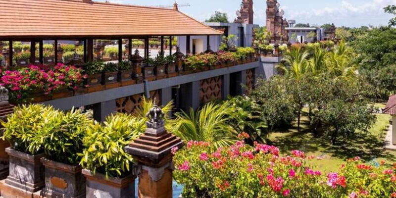 Denpasar: Private custom tour with a local guide - Why Choose This Tour?