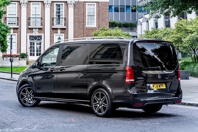 Departure by Luxury Van Central London to Gatwick Airport LGW - Key Points