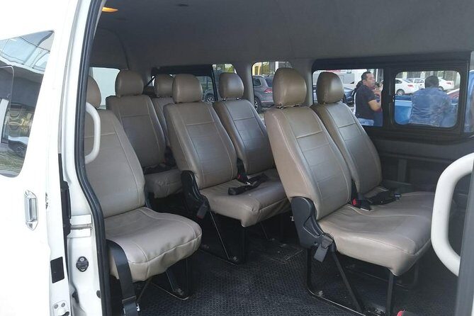 Departure Private Transfer Cancun to Cancun Airport CUN by Minivan or Minibus - Detailed Review of the Service